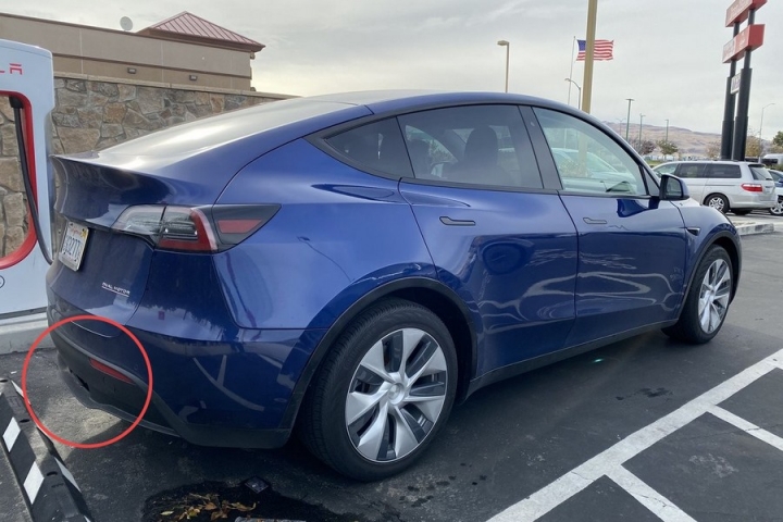 【目擊照片】Model Y 車尾拖車勾首次現身，據說 Model 3 也能加裝::DDCAR 電動車