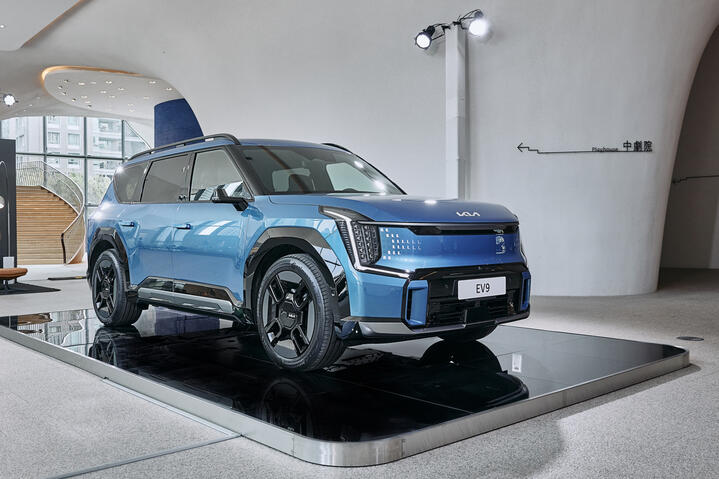 Kia EV9 預購首日接單突破 200 張，六人座、GT-line 頂規最受青睞::DDCAR 電動車