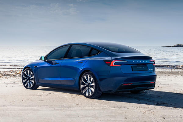 特斯拉 Model 3 煥新版正式在台開放試駕！體驗就有機會獲得限量寵物模式氣球狗公仔::DDCAR 電動車