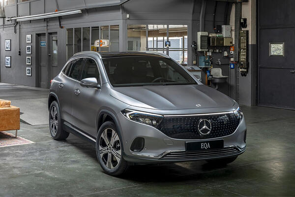 維持單一車型、續航力小幅升級，小改款賓士 EQA 純電跨界休旅快來了::DDCAR 電動車