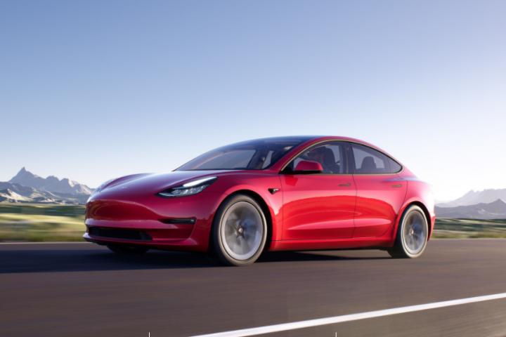 新版 Model 3 連這裡也變強！P 性能版零百加速只要 3.3 秒，LR 長續航版也快了 0.2 秒::DDCAR 電動車