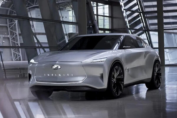 對標特斯拉 Model S！Infiniti 要推豪華純電房車、純電跨界車也在規劃當中::DDCAR 電動車