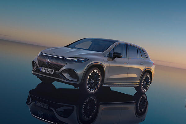 379 萬元起、七月登台！賓士純電休旅雙雄 EQS SUV、EQE SUV 預售價揭曉::DDCAR 電動車
