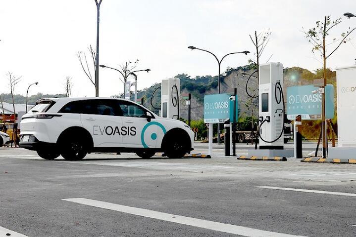 同規格充電槍全滿充電上限自動調整到 85%，EVOASIS 新制上路、春節每度電 6.6 元優惠價開跑！::DDCAR 電動車