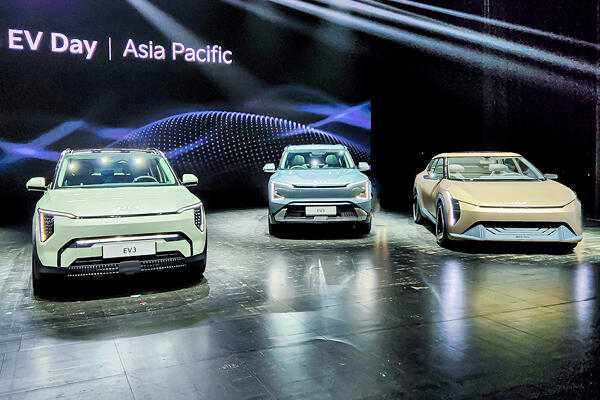 Kia EV Day 移師台灣首秀 EV3、EV4、EV5 純電新車大軍，更便宜的 EV2 規劃中::DDCAR 電動車