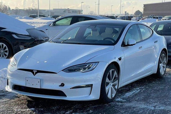 年產十萬輛！馬斯克預告新版 Model S 五月交車、Model X 要等到第三季::DDCAR 電動車