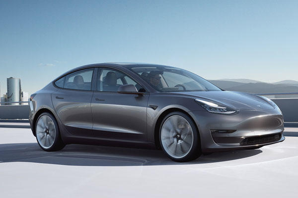 台灣特斯拉 Model 3 第三季掛牌再破千輛，桃園龜山、青埔超充今日啟用::DDCAR 電動車