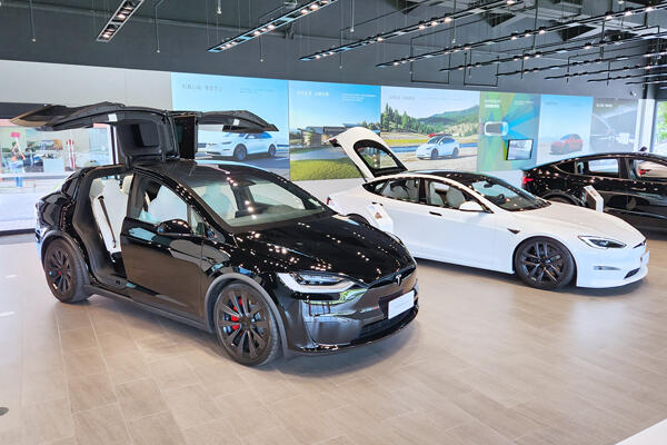 可直接線上預約，特斯拉 Model S、Model X 在台開放試駕服務::DDCAR 電動車