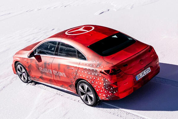 完善純電車隊陣容！賓士 GLC、C-Class、E-Class 都會有純電動力、一併換上 MB.OS 系統::DDCAR 電動車