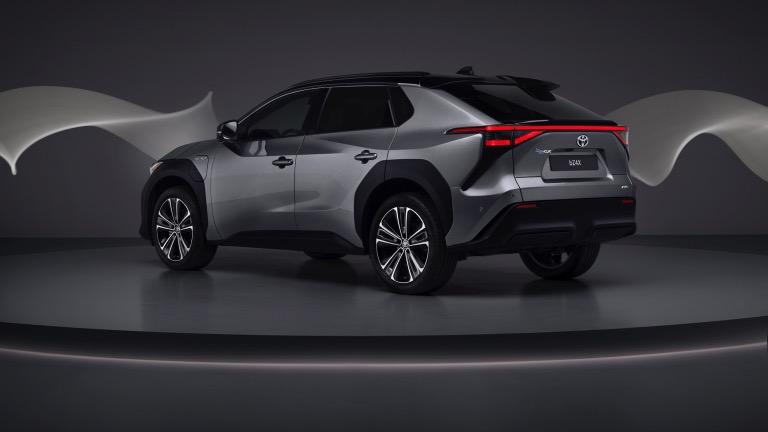 2023 Toyota bZ 介紹::DDCAR 電動車