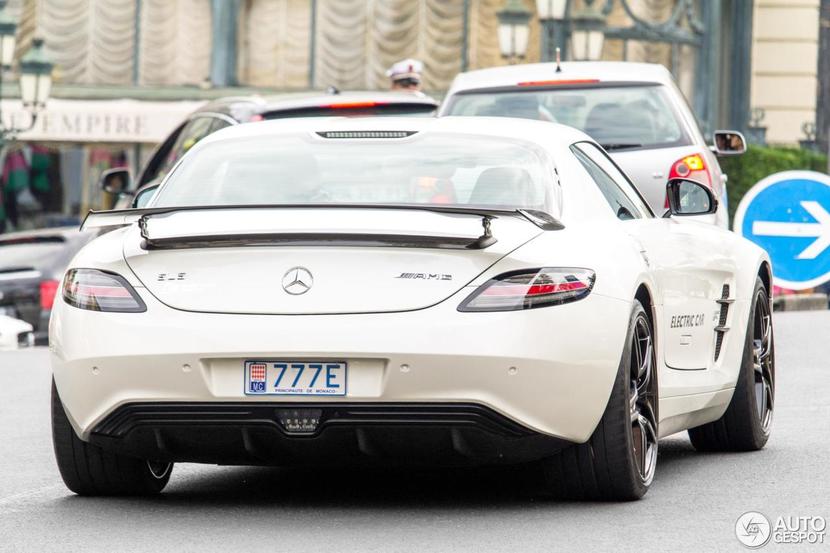 特別介紹 - 生不逢時的純電鷗翼：Mercedes-Benz SLS AMG Electric Drive::DDCAR 電動車