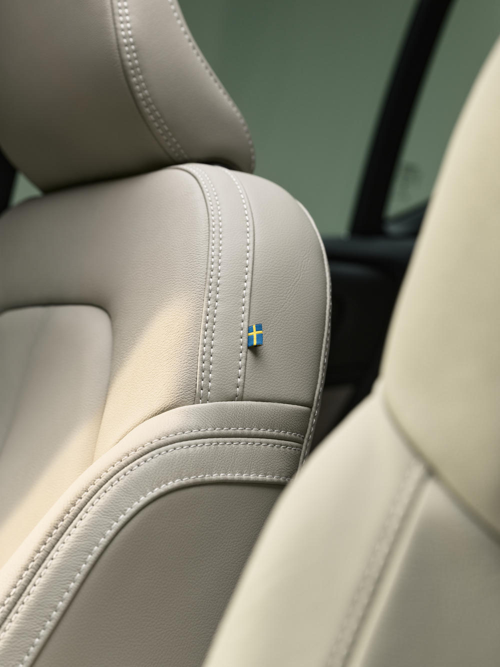 融合舒適性與安全性，Volvo 座椅設計獲美國脊骨神經醫學會獨家認可::DDCAR 電動車