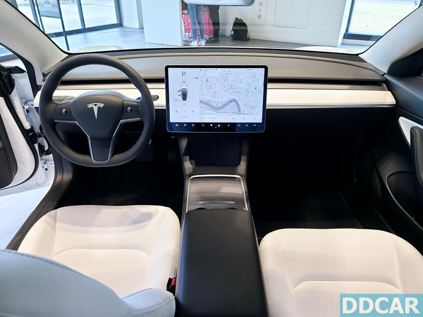 內部設計更精簡、預計 2023 年第三季投產，Model 3 改款車型情報浮上檯面::DDCAR 電動車