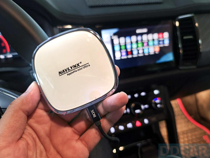【團購】ApplePie Mini Ultra 車用追劇神器新色登場！不限車款、不破保 支援有線carplay都能用::DDCAR 電動車