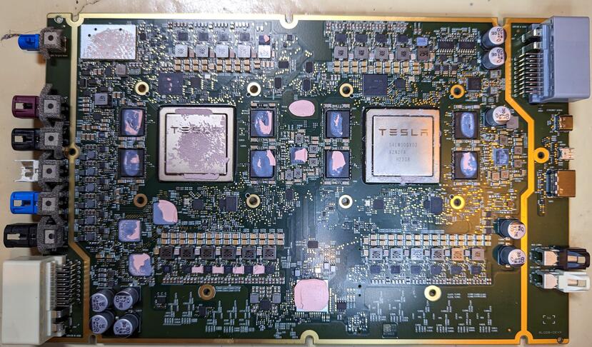 特斯拉 HW4.0 套件硬體細節曝光：相機鏡頭數量大增，還會有「4D」高解析雷達::DDCAR 電動車