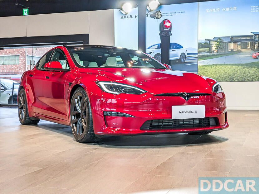 特斯拉免費超充限時回歸！六月底前入主 Model S/X 可三年充電充到飽，但車價一併漲八萬::DDCAR 電動車