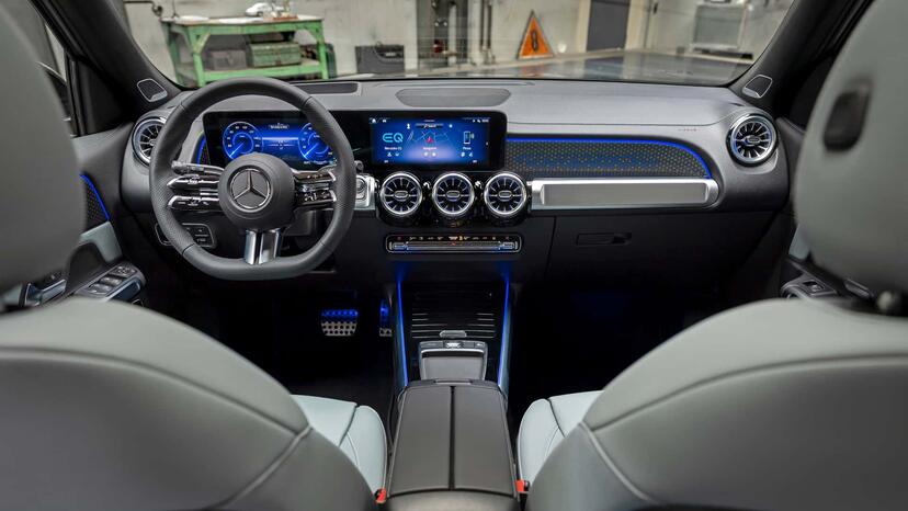 造型微調、續航力小幅升級，賓士發表 EQA、EQB 小改款車型::DDCAR 電動車
