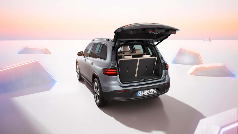 造型微調、續航力小幅升級，賓士發表 EQA、EQB 小改款車型::DDCAR 電動車