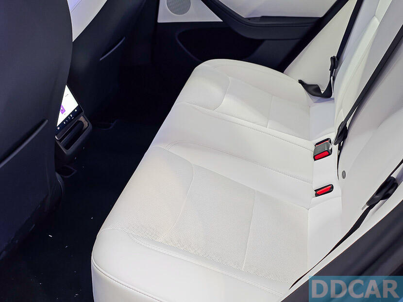 【IAA 車展】更帥氣、配備更滿的特斯拉新款 Model 3 實車先睹為快！::DDCAR 電動車