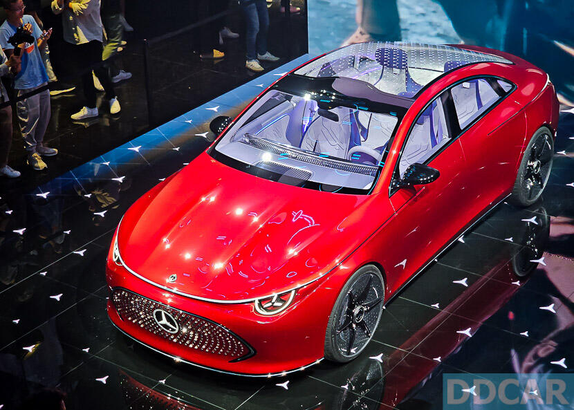 AI 技術和全新虛擬助理加持，賓士要在 CES 2024 首秀新世代 MBUX 介面::DDCAR 電動車