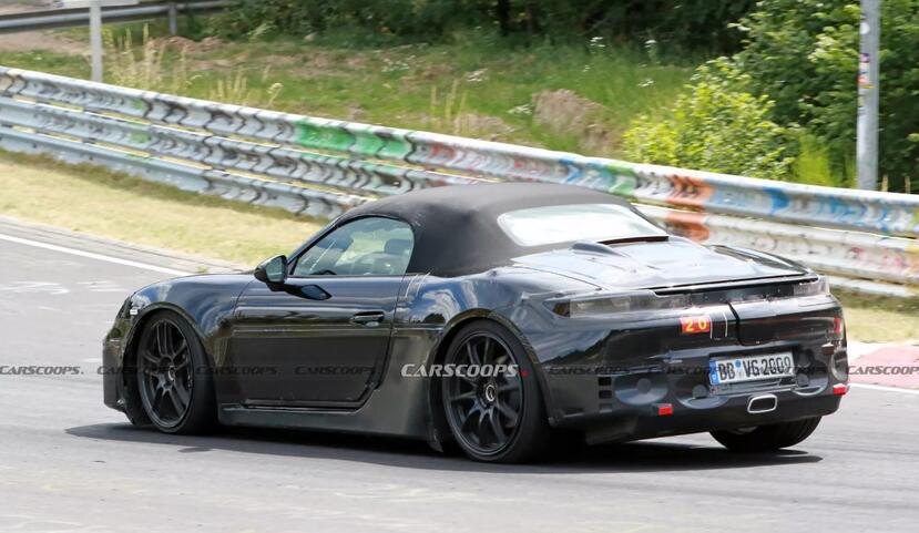 全新的數位化座艙風格，保時捷純電 718 Boxster 內裝設計更有科技感了::DDCAR 電動車