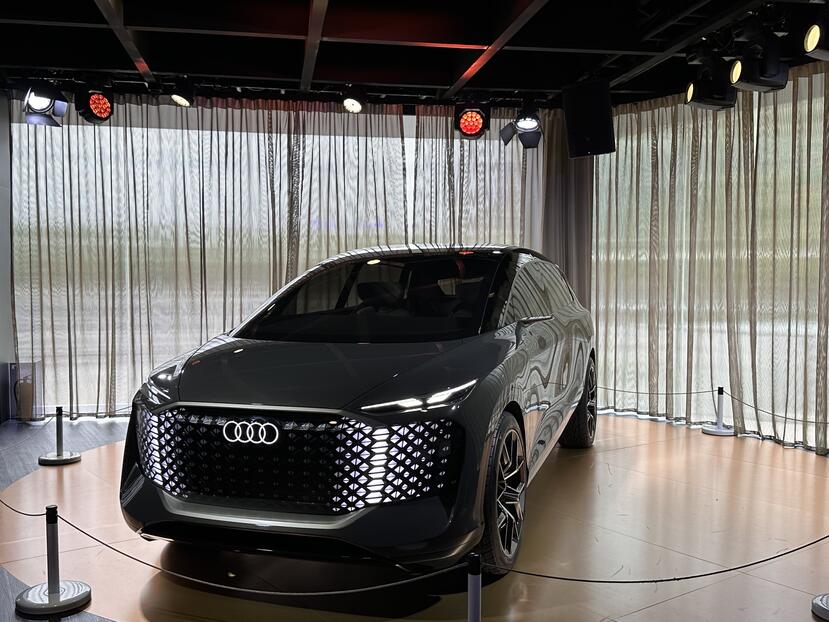 除了帥不知道要如何形容！ Audi e-tron S Sportback 試駕心得：想擁有的夢想級電動車::DDCAR 電動車
