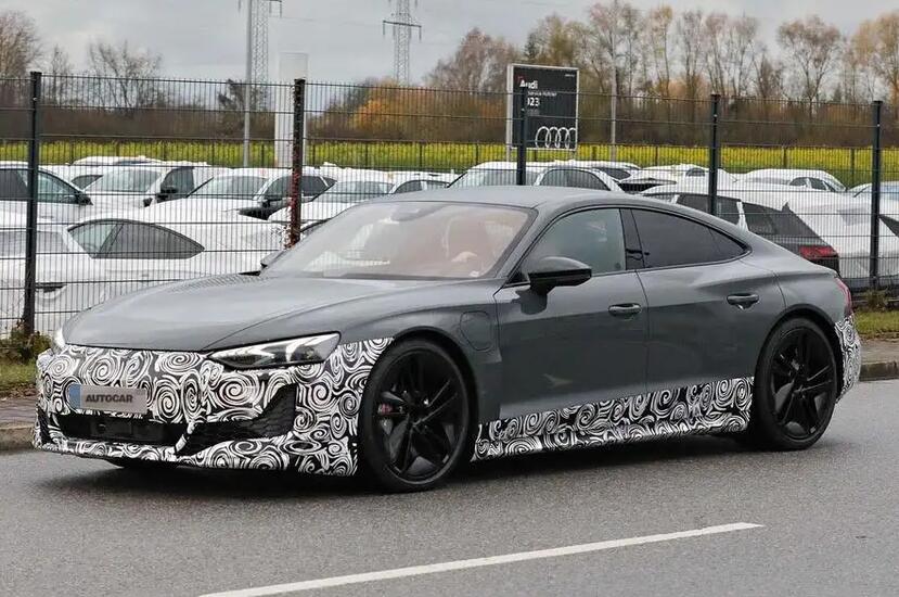 動力更猛、內裝也會調整，Audi e-tron GT 純電轎跑將推改款車型::DDCAR 電動車