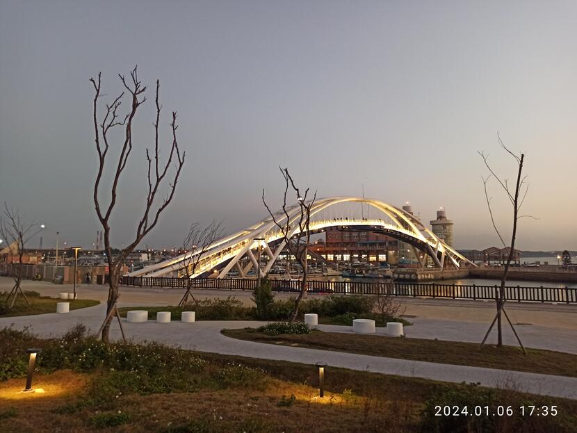 EVALUE 充電站 - DC樁隨插即充、AC樁卡片啟動體驗分享::DDCAR 電動車