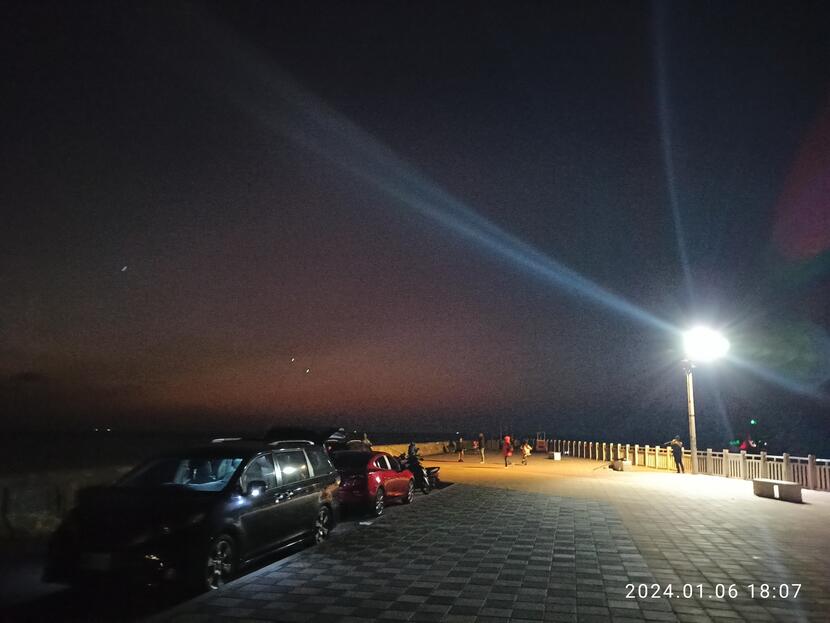 EVALUE 充電站 - DC樁隨插即充、AC樁卡片啟動體驗分享::DDCAR 電動車