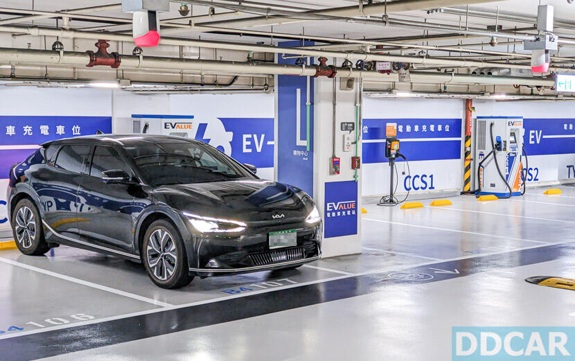 EVALUE 隨插即充功能實測：免拿手機掃碼、充電體驗大升級！::DDCAR 電動車