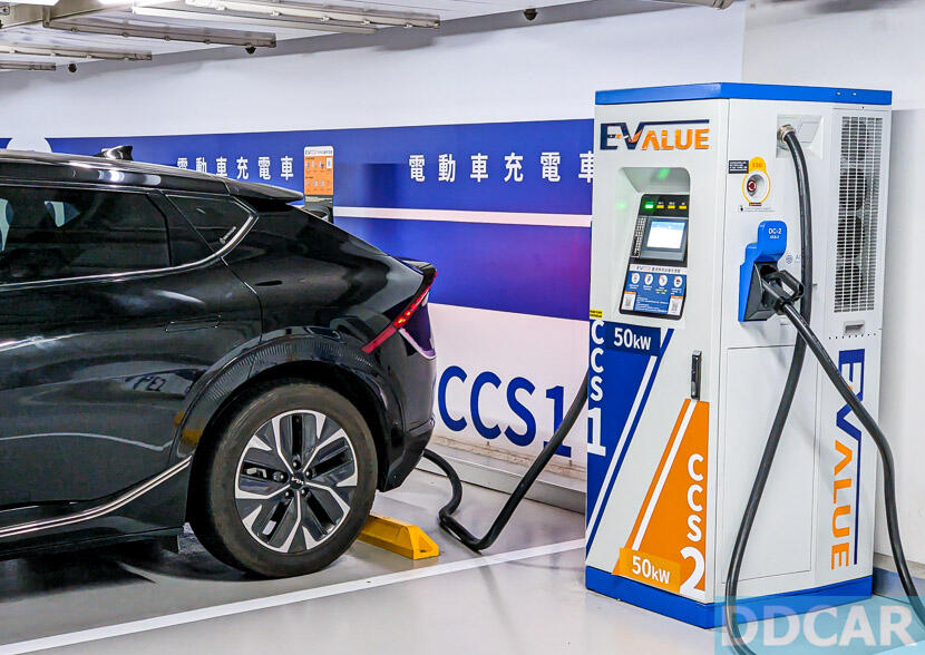 EVALUE 隨插即充功能實測：免拿手機掃碼、充電體驗大升級！::DDCAR 電動車