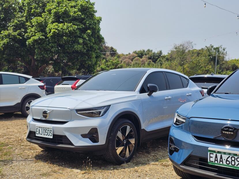 【車聚分享】4017 FUN 電趣 - 2024 Volvo XC40、C40 Recharge 電動車大會師！::DDCAR 電動車