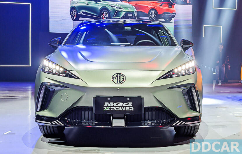 零百加速 3.8 秒極速國產純電車！MG4 開價百萬元有找，購車就送萬元充電金::DDCAR 電動車
