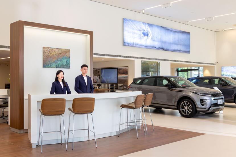 全方位升級現代奢華品牌體驗，JLR 捷盈台中旗艦展示暨服務中心開幕::DDCAR 電動車