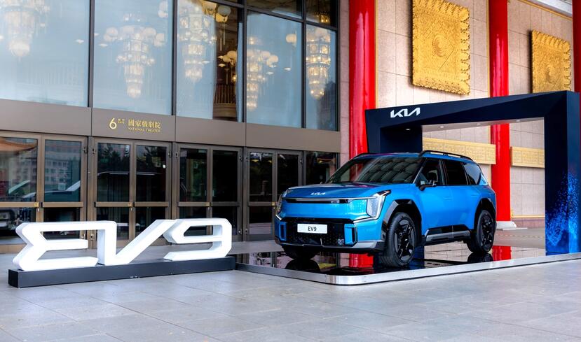 多送配備不加價！Kia EV9 旗艦純電休旅正式在台上市，七月起開始交車::DDCAR 電動車