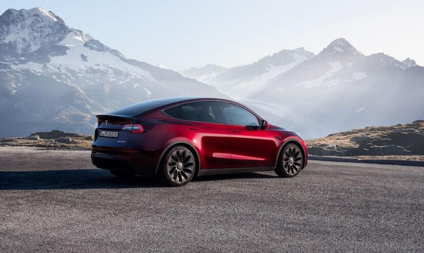 超越豐田 RAV4！特斯拉 Model Y 登頂 2023 全球最暢銷車，Model 3 也在前十強之列::DDCAR 電動車