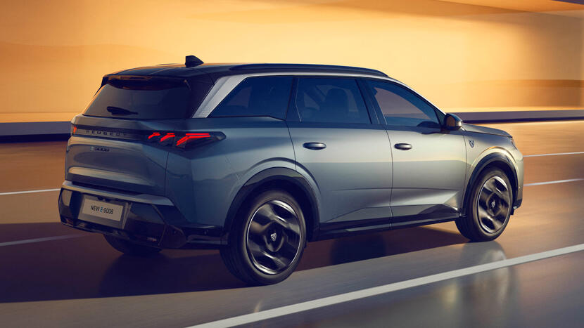 5+2 純電休旅新選擇，Peugeot E-5008 歐洲開賣、售價一併公開::DDCAR 電動車