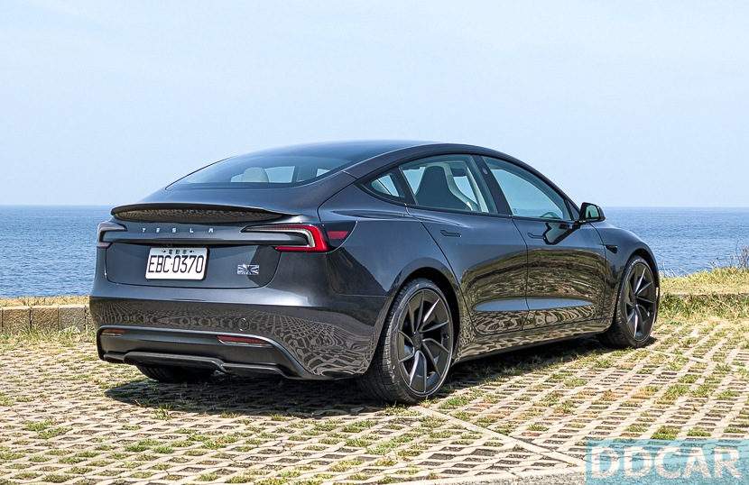 六大進化亮點！更加洗鍊的性能猛獸：特斯拉新款 Model 3 Performance 試駕::DDCAR 電動車