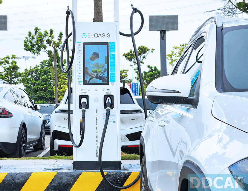 不只國道快充站能互通，EVOASIS、iCharging 充電漫遊服務全台可用站點公開::DDCAR 電動車