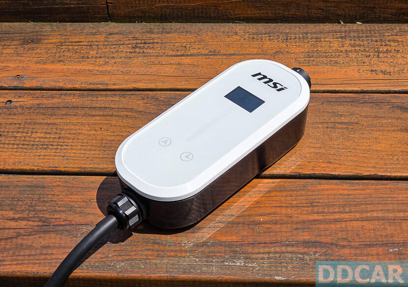 一樁滿足外出、家用充電需求！MSI EZgo 旅充全面解析：簡單易用靈活性高、安全性也拉滿::DDCAR 電動車