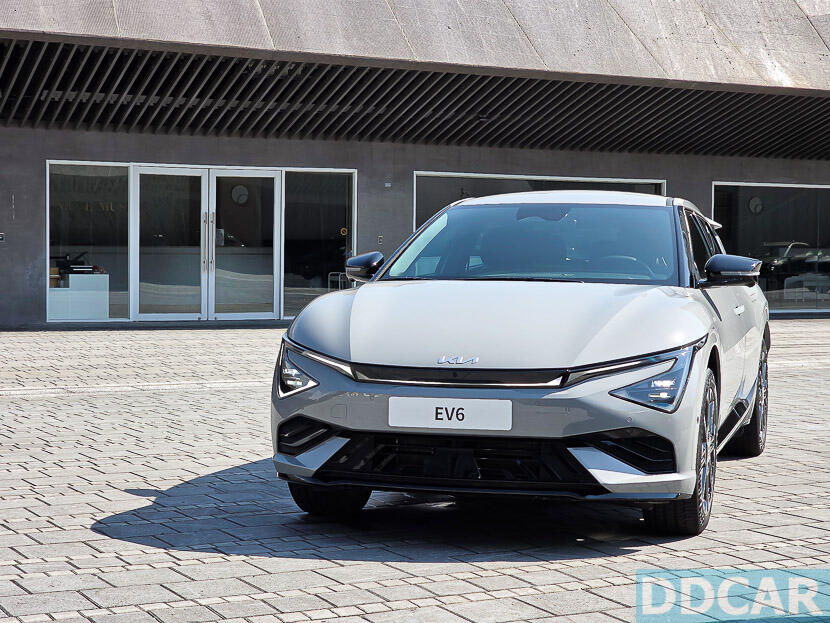 電池加大、配備升級！Kia 新款 EV6 三車型 166.9 萬元起開賣，入主可享價值近七萬元好禮::DDCAR 電動車
