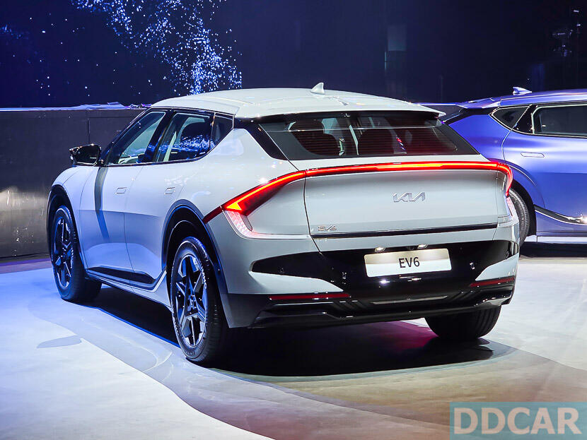 電池加大、配備升級！Kia 新款 EV6 三車型 166.9 萬元起開賣，入主可享價值近七萬元好禮::DDCAR 電動車