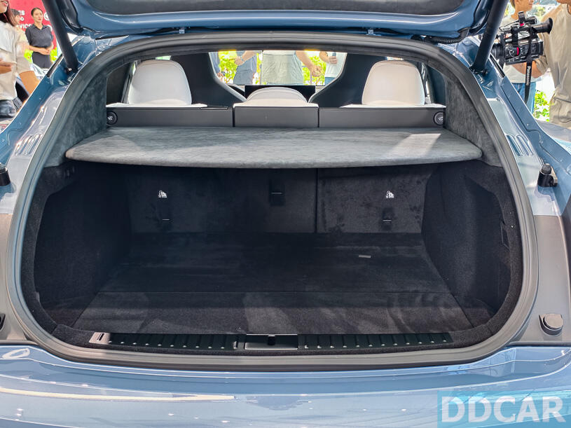 配備升級且隔音和續航力也都更好，特斯拉新款 Model S、Model X 首批預計九月交車::DDCAR 電動車